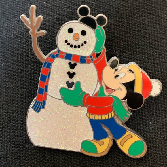 Disney | Other | Disney Snowman Pin 207 | Poshmark